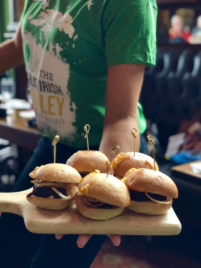 Great Irish Hooley at Raglan Road - A Cup of Charming